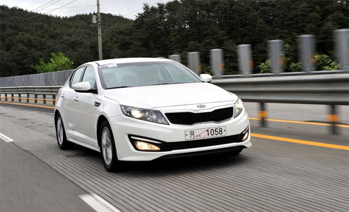 [시승기] 기아차 K5, 2.0 vs 2.4 GDi 비교해 보니… - Chosunbiz > 산업 > 자동차